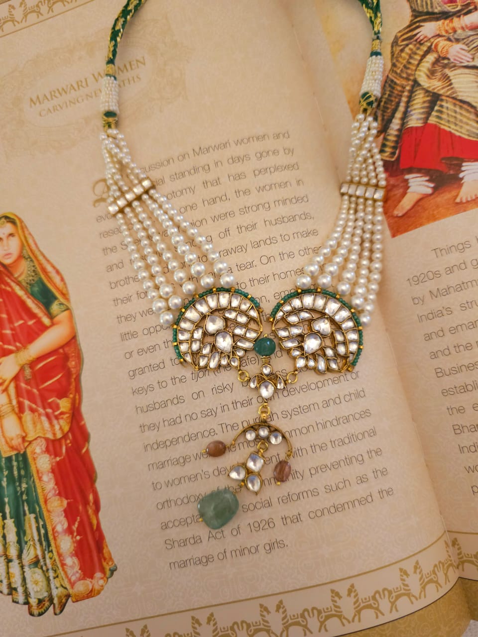 Vijada flexible pearl necklace – RACHNA GOYAL